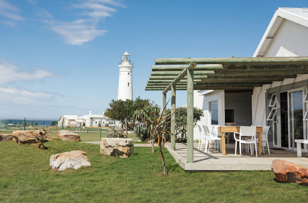 Salt cottage - Seal Point Lighthouse